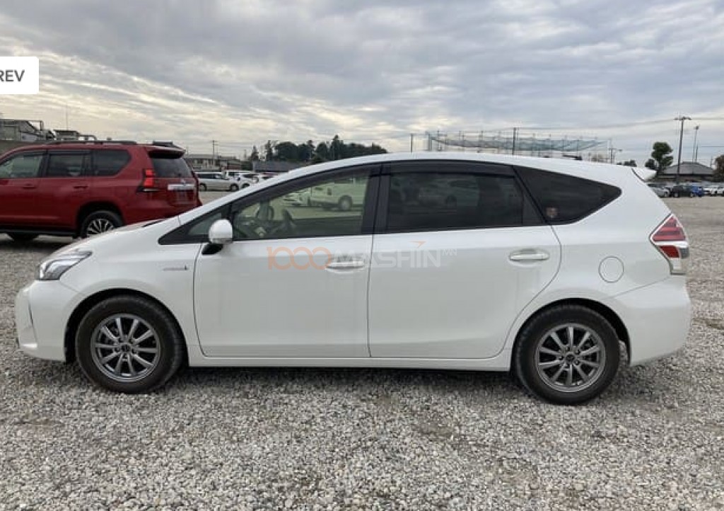 TOYOTA PRIUS ALPHA, Суудлын, 2016 автомашин зарна, худалдана ...