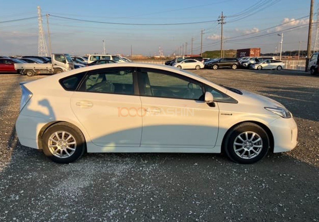 TOYOTA PRIUS 30, Суудлын, 2013 автомашин зарна, худалдана, automashin ...