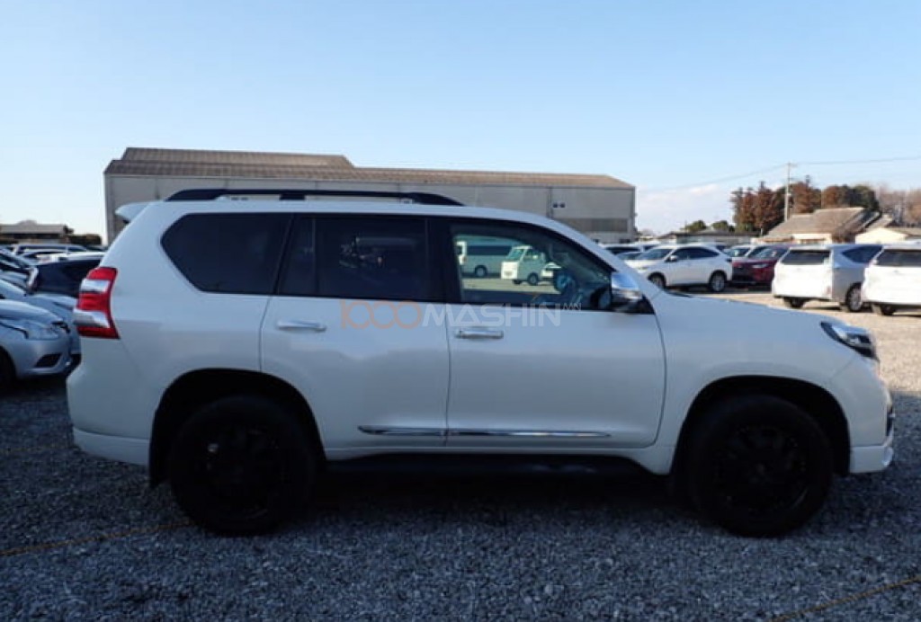 TOYOTA LAND CRUISER PRADO 150, Жийп, 2022 автомашин зарна, худалдана ...